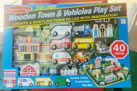 Melissa And Doug Deluxe Wooden Town And Vehicles Play Set 40 Pieces