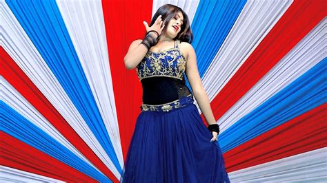 Maine Apna Dil De Diya Kis Pagal Deewane Ko Misti Rr Dance