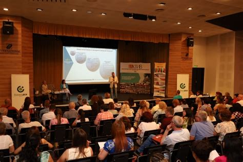 Златко Живков Възнагражденията в общинската администрация остават приоритет