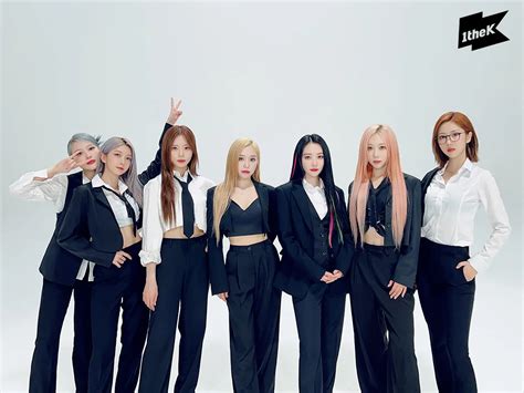 Dreamcatchers Begin Promo Assault For BONVOYAGE With Dance Video