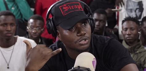 Omzo Dollar Son concert diazakalisé le rappeur écaillé sur les réseaux sociaux