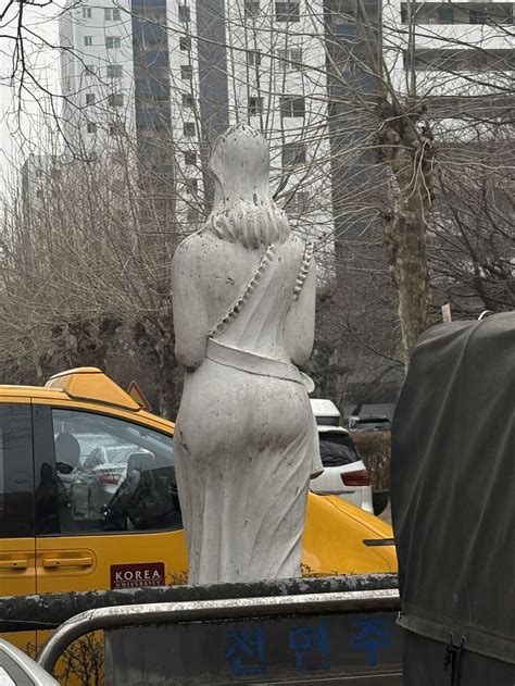 우리 동네 최고의 엉덩이 유머 움짤 이슈 에펨코리아