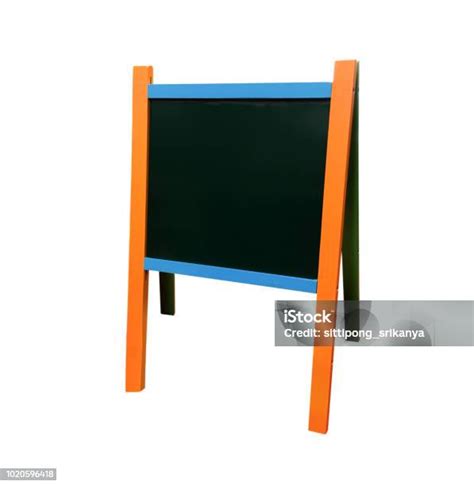 맹검액 늙음 삼각대 Blackboard 격리됨에 흰색 배경의 0명에 대한 스톡 사진 및 기타 이미지 0명 공란 나무판넬