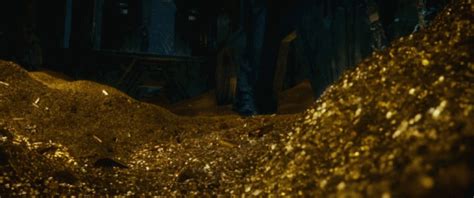 Hobbit Dragon Gold