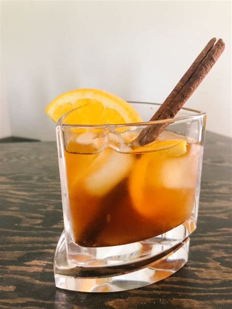 Creepy Purple Cocktail Potion For Halloween