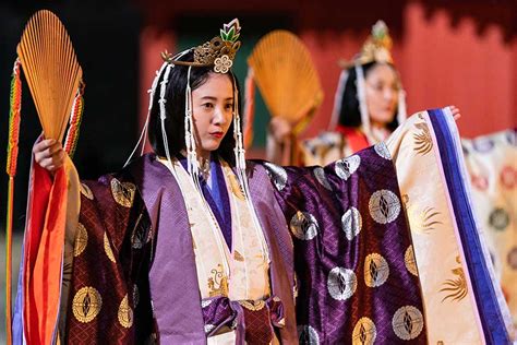 24年大河『光る君へ』、紫式部吉高由里子が舞を披露「平安時代にワープしたかのよう」 Encount