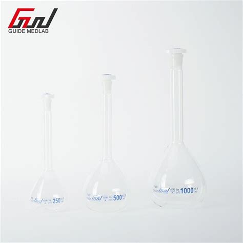 China Custom 50ml Glass Volumetric Flask Suppliers Manufacturers