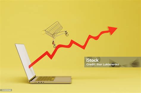 온라인 구매 가격 인상 스마트 폰 그래픽 화살표 및 쇼핑 카트가 노란색 배경에 있습니다 3d 렌더링 가상현실에 대한 스톡 사진