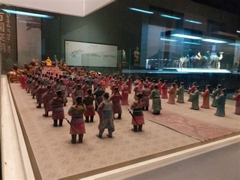 2023大明宫国家遗址公园游玩攻略 景观想象着曾经的繁华还 去哪儿攻略