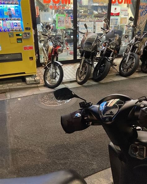 誠に恐れ入りますが今月（令和5年3月）の修理予約は満杯になりました。ご了承下さい。 ※急患につきまして 東京バイク処分原付回収引取廃車bum