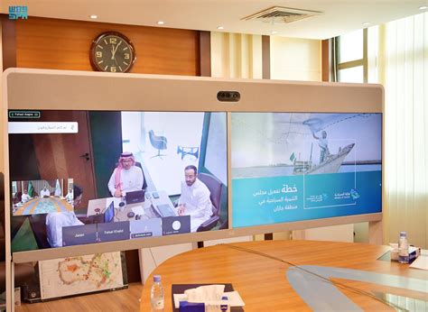 عام وكيل إمارة جازان يرأس اجتماعًا لبحث خطة تفعيل مجلس التنمية