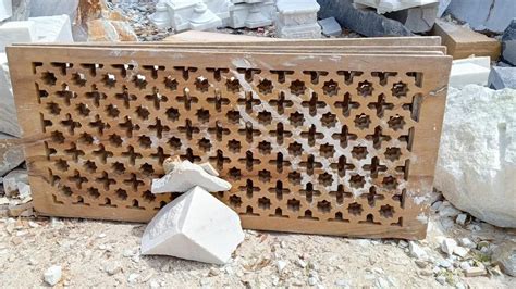 Brown Rectangular Sandstone Jaali Thickness 2inch At ₹ 1400 Sq Ft In