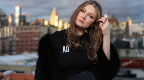 Damit Hat Anna Sorokin Aka Anna Delvey Im Gef Ngnis Ein Kleines