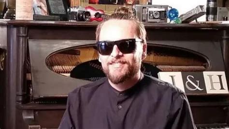 Ex Menudo Adrián Olivares Morre Aos 48 Anos Amigos Fazem Vaquinha Para