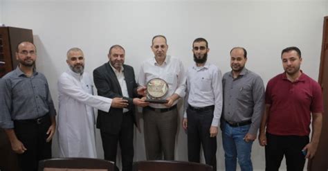 وكالة الرأي الفلسطينية الأوقاف والحكم المحلي تبحثان تعزيز دور