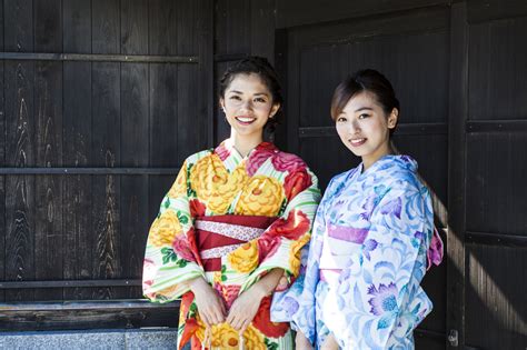 彼氏持ちの女性の特徴と見分ける手段9選 Lovers Plus