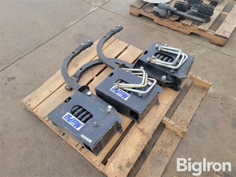 Blu Jet Spring Loaded Anhydrous Applicator Row Units Bigiron Auctions