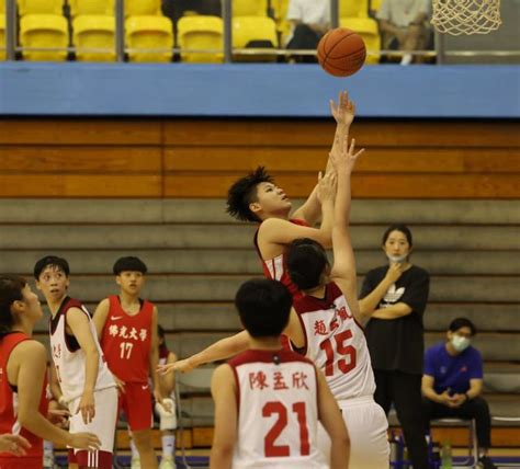 登峰造極籃賽》第1次也是最後1次披文化戰袍 11年交情陳孟欣首與麻吉梁瑜玲為敵且關鍵1抄
