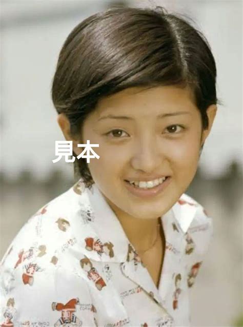 山口百恵 写真l版 若さ メルカリ