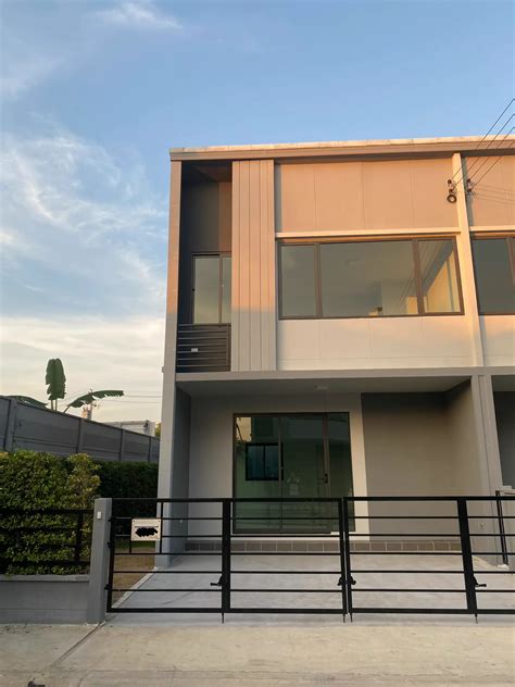 รีวิวบ้านหลังแรกในวัย 26 🏡 🫶🏻 แกลเลอรีที่โพสต์โดย Nareerat S Lemon8