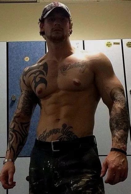 PHOTO COL BLEU Homme Sans Chemise Construction Musculaire Sans Chemise