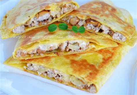 Пшеничные лепешки с начинкой из фарша: 9 фото в рецепте