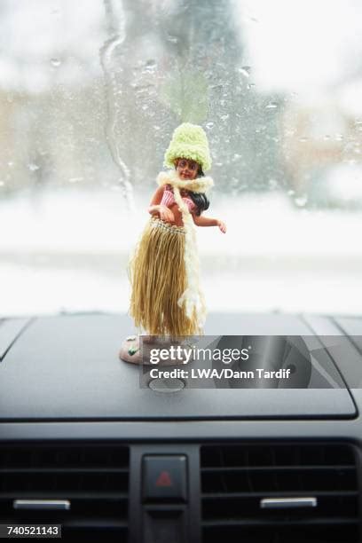 Hula Girl Dashboard Photos And Premium High Res Pictures Getty Images