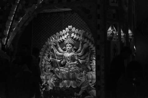 7 Reasons To Visit Kolkata During Durga Puja