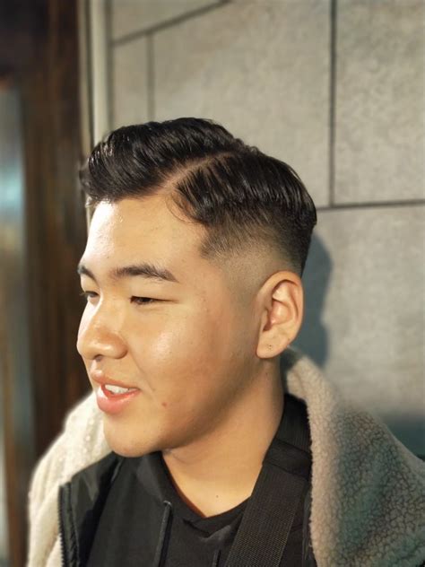 夏は王道の七三スキンフェード！ 池田市石橋の美容室ならヘアサロンsolana（ソラーナ）
