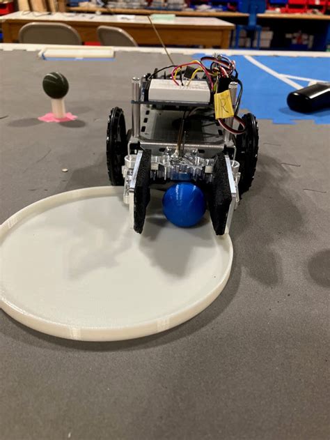 Shield Bot For Arduino Gripper And Infrared Remote Control Combine For A Classroom