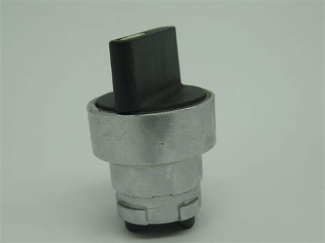 Telemecanique Zb4bd2 22mm Push Button Selector Switch 2 Position Black
