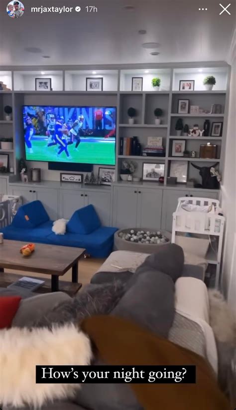 So Much Crap In This House R Blockedbyjax