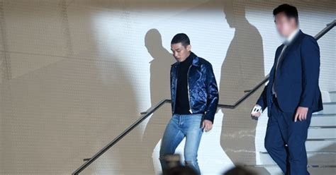 [hei포토] 유아인 영화같은 등장 서울패션위크