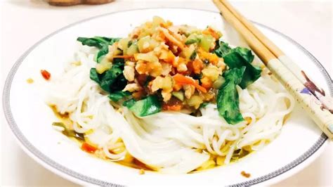 简易版杂酱面的详细做法 大厨网简易食谱