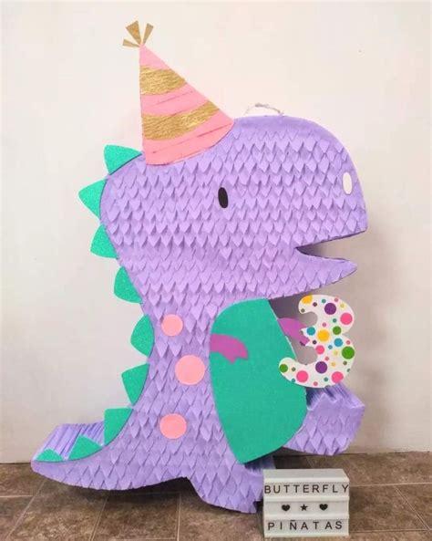 Pin de carmen en Piñatas para niños Decoracion de dinosaurios fiestas Diseños de piñatas