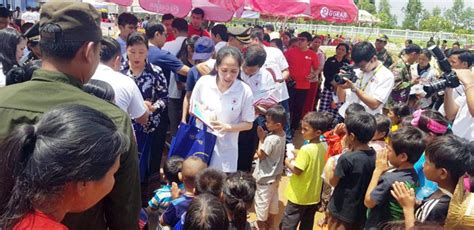 ក្រុមគ្រូពេទ្យស្ម័គ្រចិត្តយុវជនសម្តេចតេជោ ចុះពិនិត្យ ព្យាបាលប្រជាពលរដ្ឋ និងយោធិនពិការជាង ២