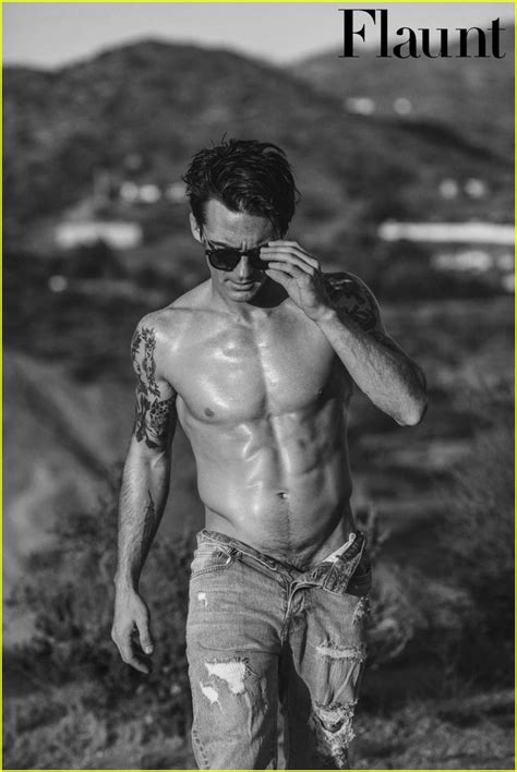 Photo Drake Bell Shirtless Flaunt Magazine 04 Photo 3917287 Just
