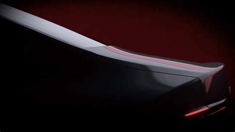 Volvo nun elektrikli sedanı ES dan ilk teaser geldi