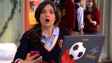 Nonton Disney Jonas Season 1 Episode 19 Cold Shoulder Di Disney Hotstar
