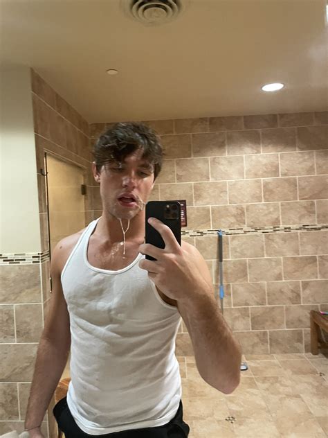 Joey Stoley Set Photo BoyFriendTV