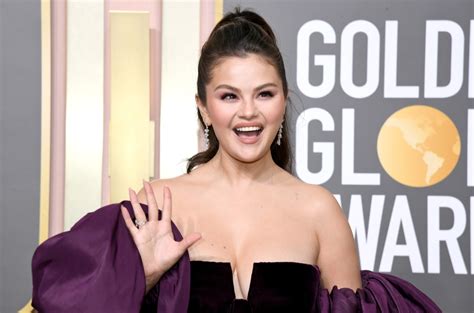 Selena Gomez Shares Bedhead Throwback Photo