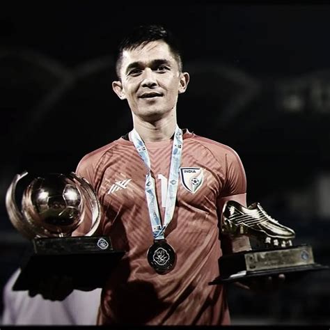 Karthik Karthik18 On Threads