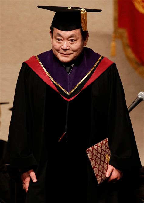 이건희 삼성 회장 별세 가족장으로 치를 것