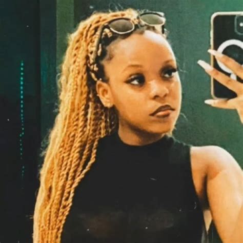 ⍺ȵ🎀 Ashley Yy • Threads Say More