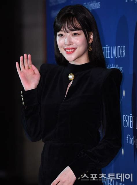 리얼 측 故 설리 베드신 노출 충분히 검토 김수현과는 무관 [전문] Zum 뉴스