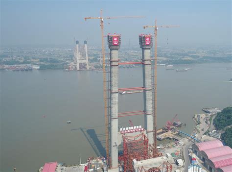 中国五峰山长江大桥，地基相当于13艘航母，采用什么先进技术？结构桥面桥梁