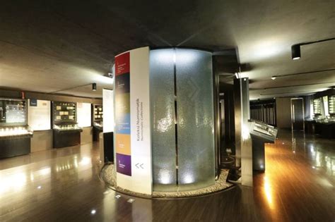 Berkunjung Ke Museum Bank Indonesia Mengintip Peninggalan Uang Kuno
