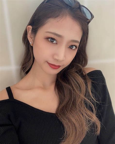 宮野真菜さんのインスタグラム写真 宮野真菜instagram「暖かくなって嬉しい😊☀️🌻 タレント プラチナムプロダクション