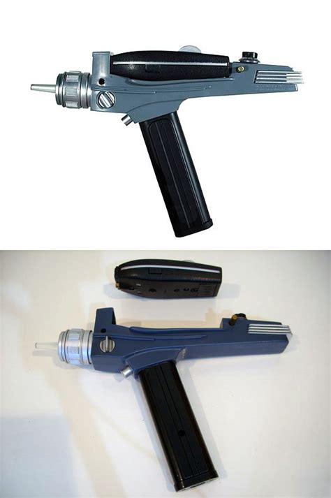 Saberfreaks Sales Items Star Trek Tos Type Ii Hand Phaser By Art Asylum
