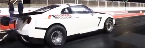 Watch 2800 Hp Nissan Gt R Driver Fights Car After Losing Parachute At